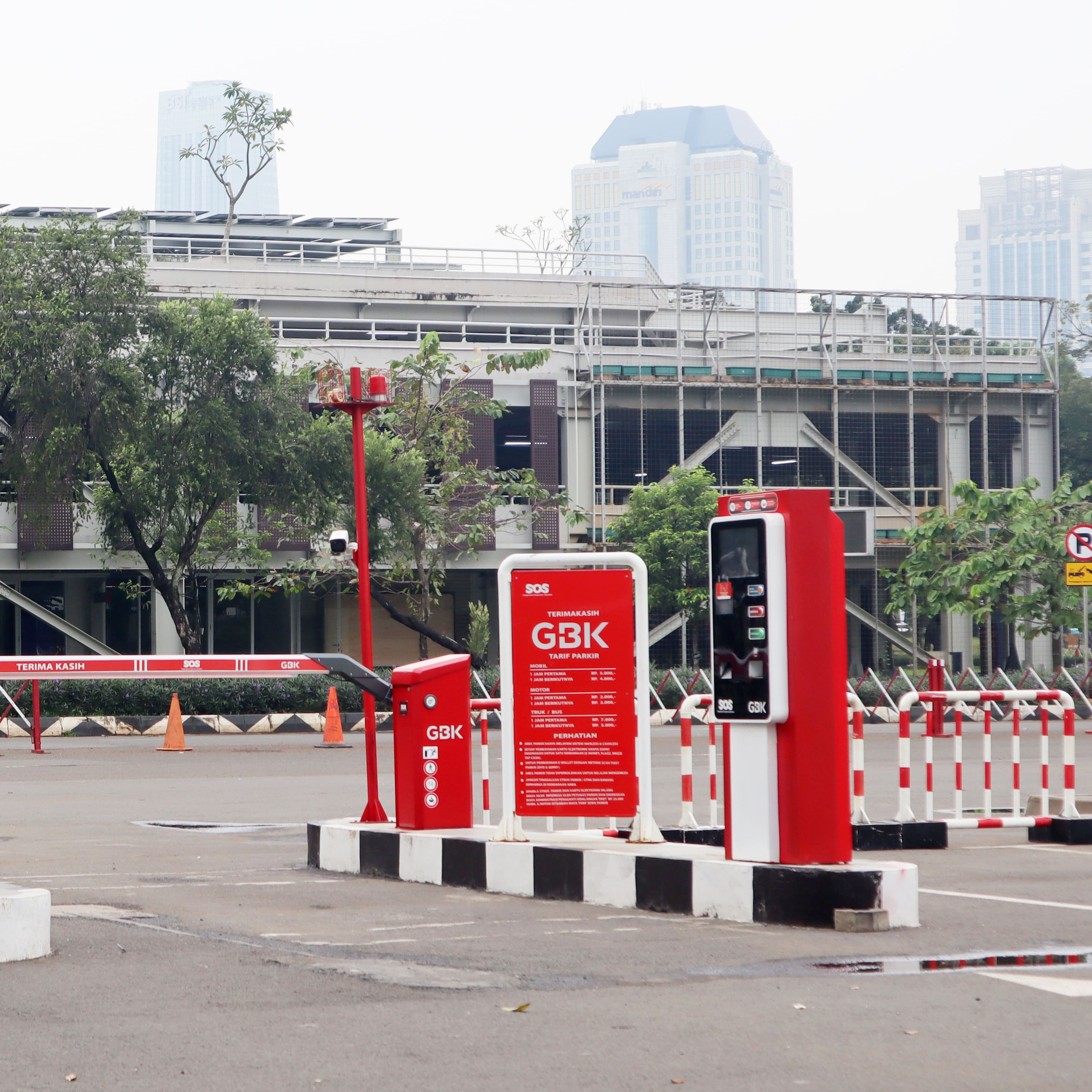 Jasa Pengelolaan Parkir & Sistem Parkir - PT Shield On Service Tbk